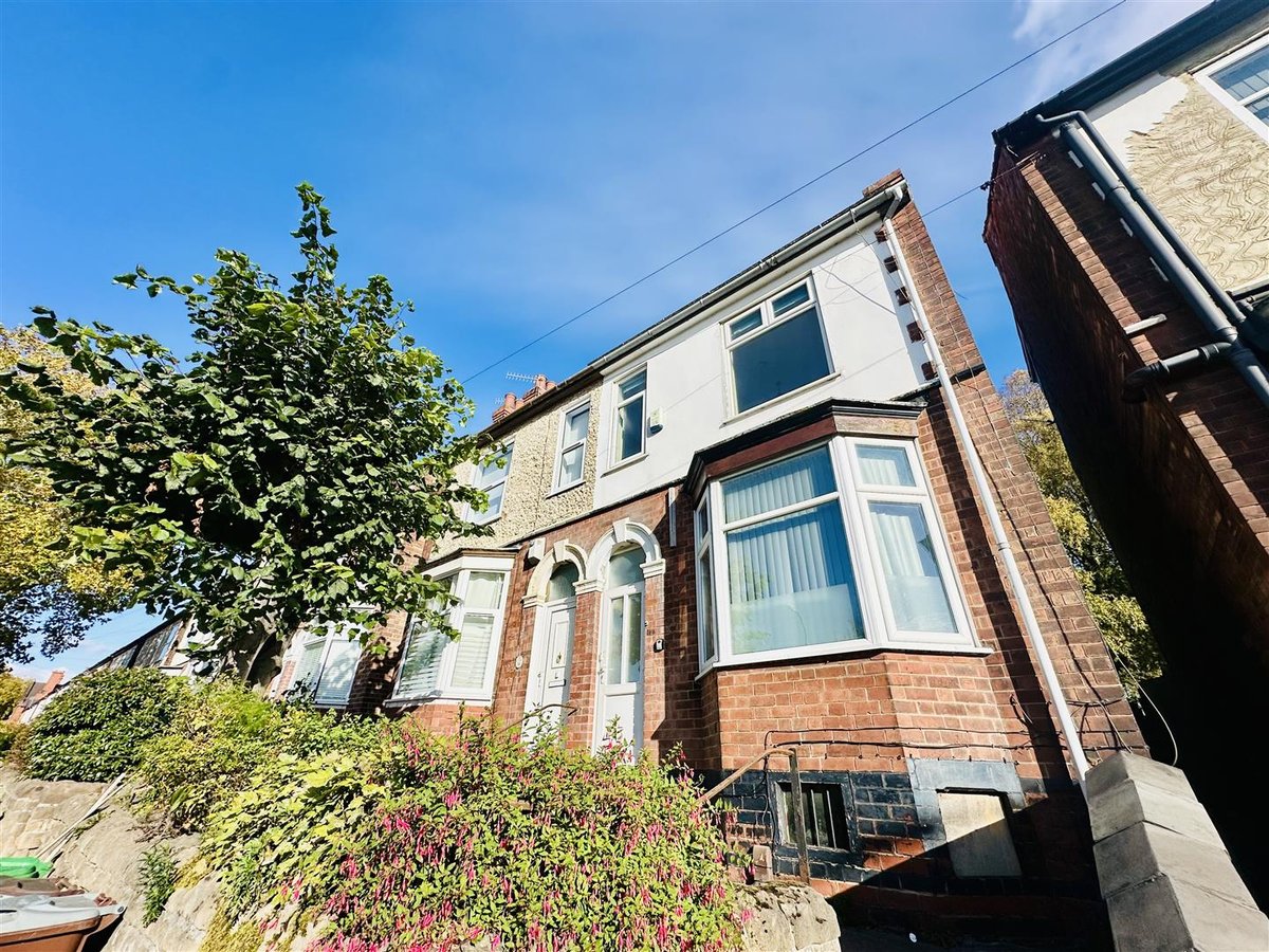 Property unavailable | 5 bed student house to let Lenton Boulevard ...